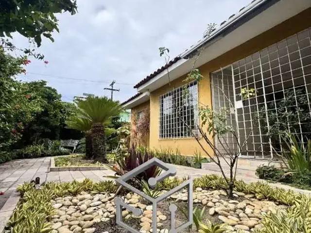 Casa / Sobrado para Venda em Olinda/PE Bairro Novo 4 Quartos