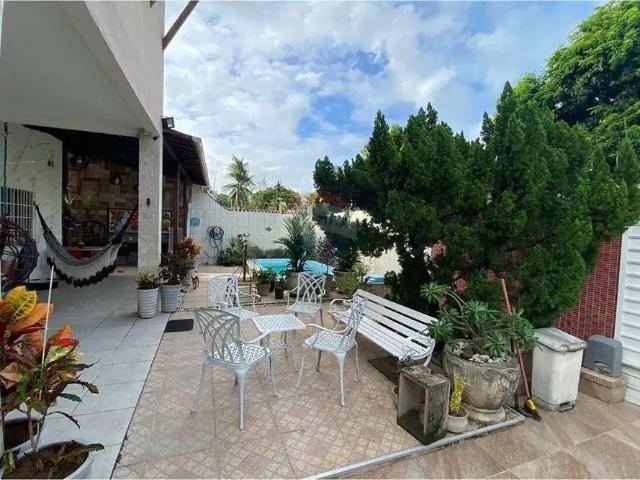 Casa / Sobrado para Venda em Olinda/PE Bairro Novo 5 Quartos