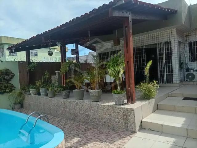Casa / Sobrado para Venda em Olinda/PE Fragoso 4 Quartos