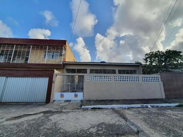 Casa / Sobrado para Venda em Olinda/PE Jardim Atlântico 3 Quartos