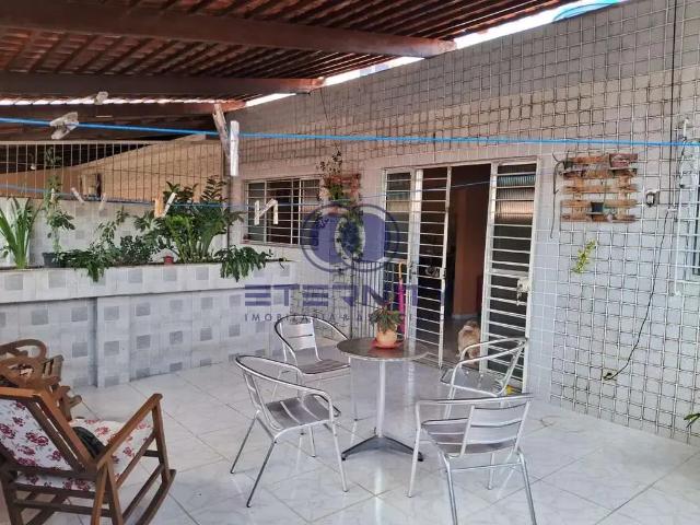 Casa / Sobrado para Venda em Olinda/PE Ouro Preto 2 Quartos