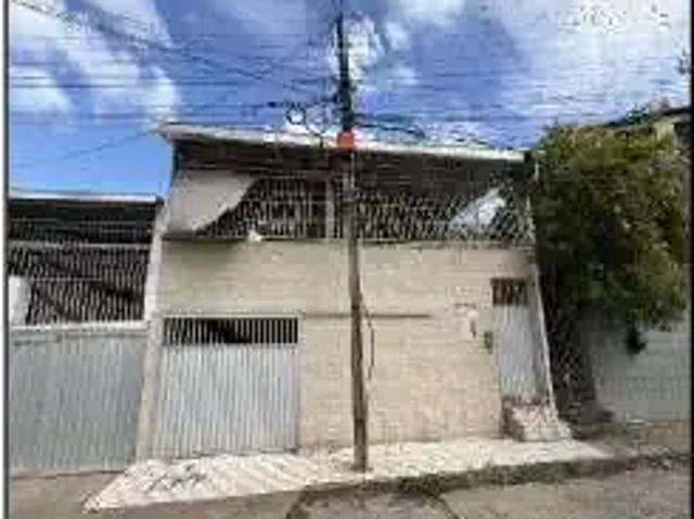 Casa / Sobrado para Venda em Olinda/PE Ouro Preto 3 Quartos