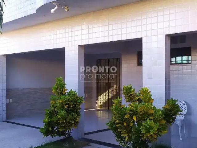 Casa / Sobrado para Venda em Olinda/PE Ouro Preto 6 Quartos
