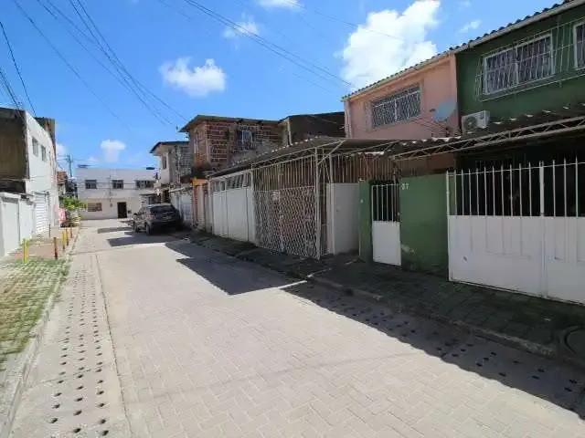 Casa / Sobrado para Venda em Olinda/PE Peixinhos 4 Quartos