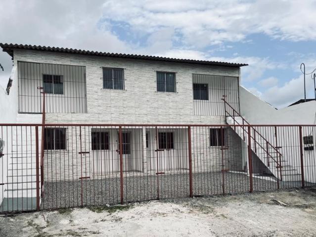 Casa / Sobrado para Venda em Olinda/PE Rio Doce 2 Quartos