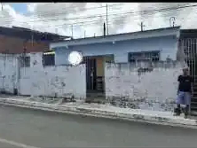 Casa / Sobrado para Venda em Olinda/PE Rio Doce 2 Quartos