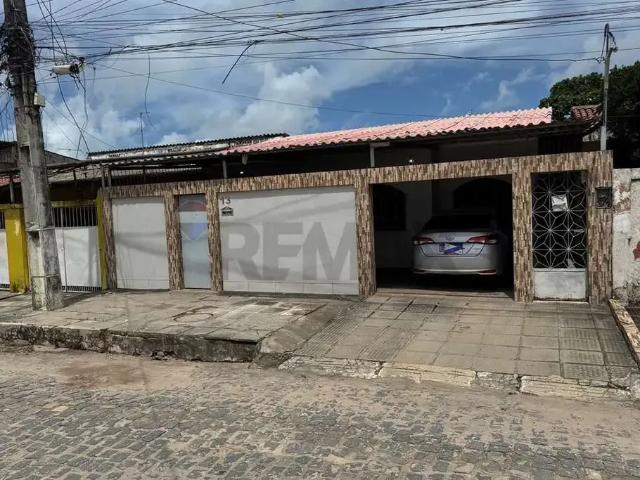 Casa / Sobrado para Venda em Olinda/PE Rio Doce 3 Quartos