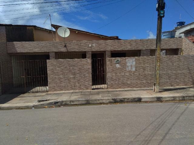 Casa / Sobrado para Venda em Olinda/PE Rio Doce 3 Quartos