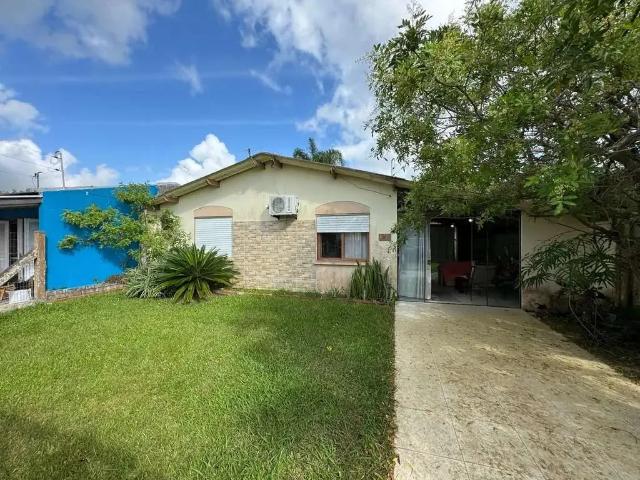 Casa / Sobrado para Venda em Osório/RS Atlântida Sul Distrito 2 Quartos