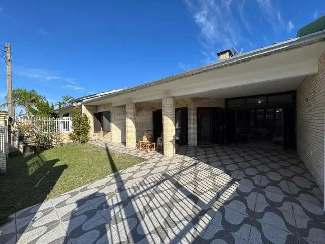 Casa / Sobrado para Venda em Osório/RS Atlântida Sul Distrito 3 Quartos