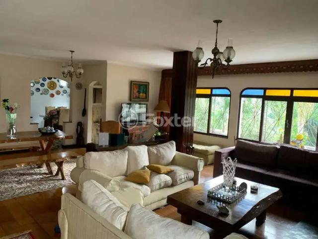 Casa / Sobrado para Venda em Osasco/SP Três Montanhas 3 Quartos
