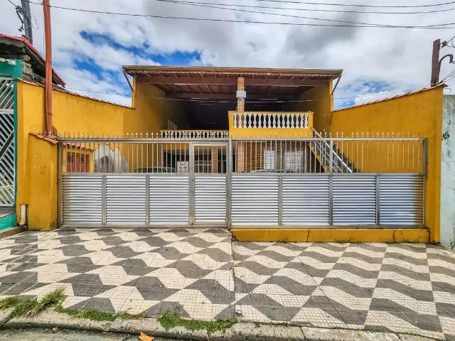 Casa / Sobrado para Venda em Osasco/SP Três Montanhas 3 Quartos