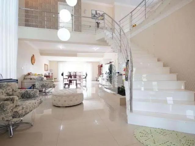 Casa / Sobrado para Venda em Osasco/SP Umuarama 4 Quartos