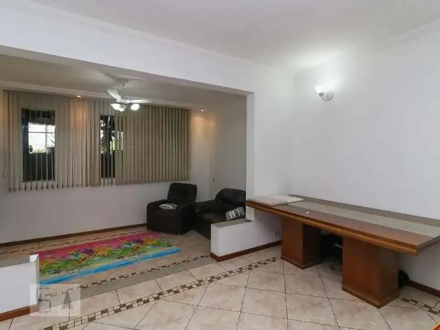 Casa / Sobrado para Venda em Osasco/SP Umuarama 3 Quartos