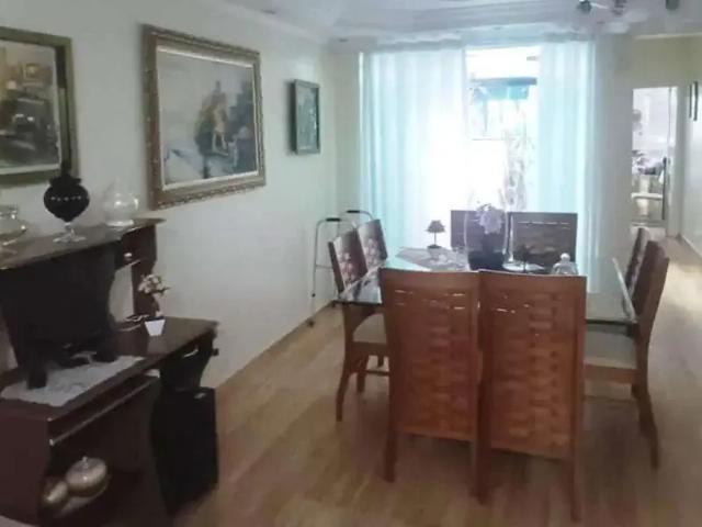Casa / Sobrado para Venda em Osasco/SP Umuarama 3 Quartos