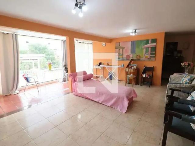 Casa / Sobrado para Venda em Osasco/SP Umuarama 3 Quartos