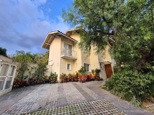 Casa / Sobrado para Venda em Osasco/SP Umuarama 3 Quartos