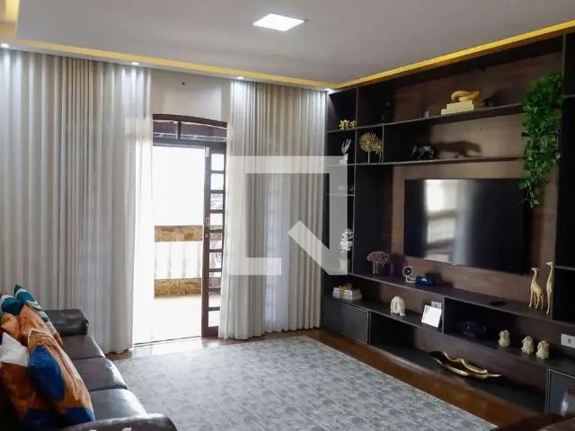 Casa / Sobrado para Venda em Osasco/SP Veloso 3 Quartos
