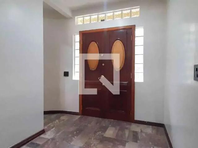 Casa / Sobrado para Venda em Osasco/SP Adalgisa 4 Quartos