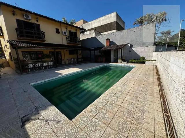 Casa / Sobrado para Venda em Osasco/SP Adalgisa 4 Quartos
