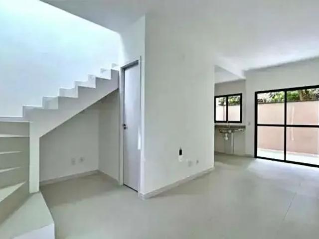 Casa / Sobrado para Venda em Osasco/SP Ayrosa 2 Quartos