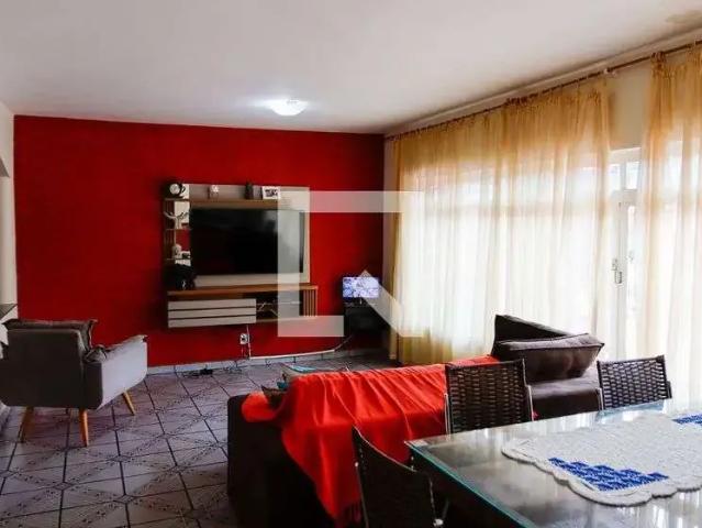 Casa / Sobrado para Venda em Osasco/SP Bussocaba 5 Quartos