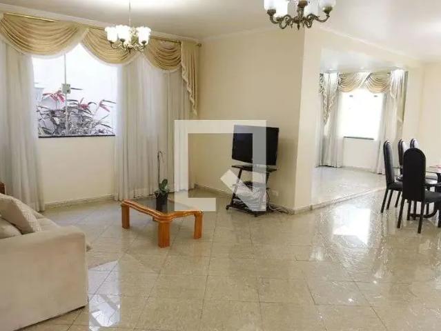Casa / Sobrado para Venda em Osasco/SP Bussocaba 6 Quartos