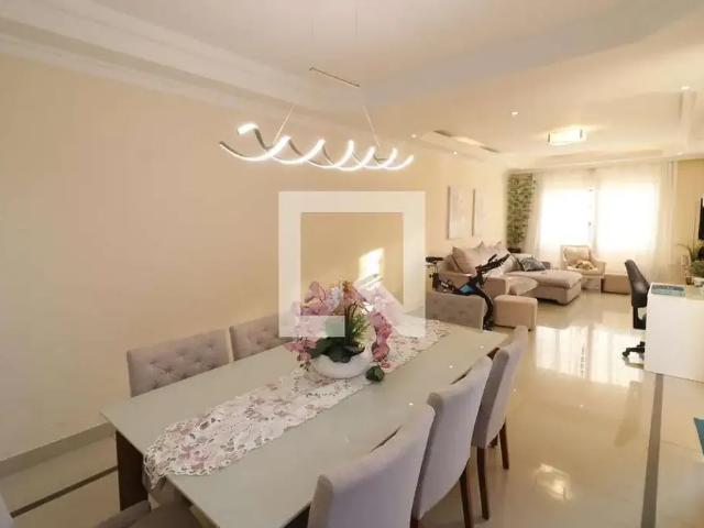 Casa / Sobrado para Venda em Osasco/SP Centro 4 Quartos