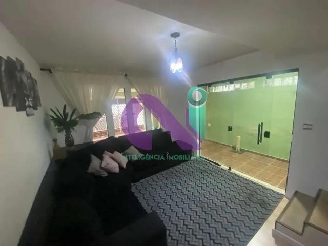Casa / Sobrado para Venda em Osasco/SP Cidade das Flores 3 Quartos