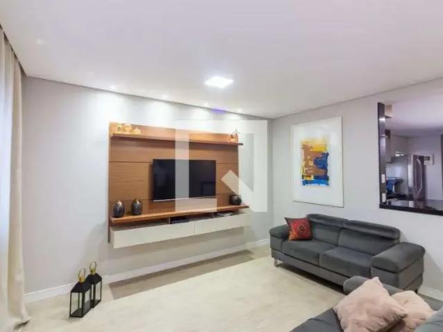 Casa / Sobrado para Venda em Osasco/SP I.A.P.I. 3 Quartos