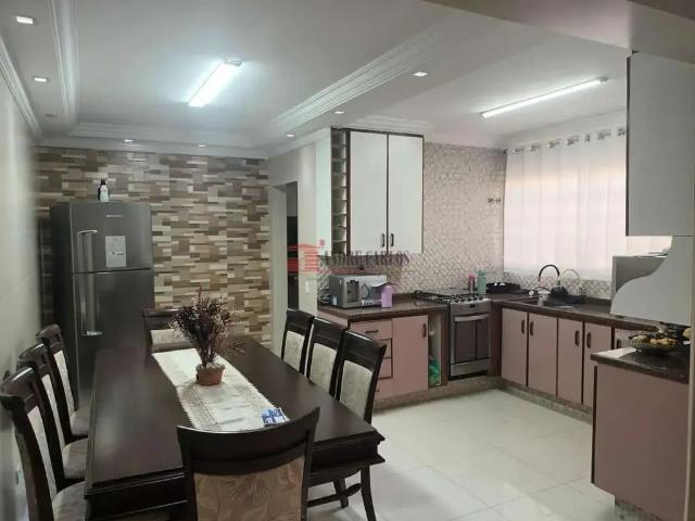 Casa / Sobrado para Venda em Osasco/SP Jardim D'Abril 6 Quartos
