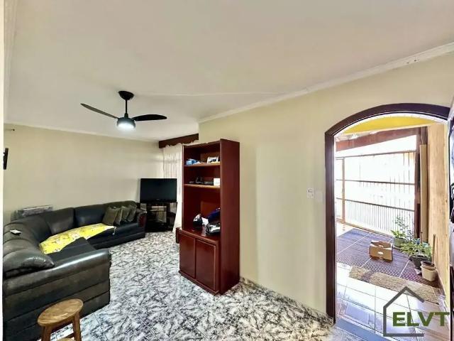 Casa / Sobrado para Venda em Osasco/SP Jardim das Flores 3 Quartos