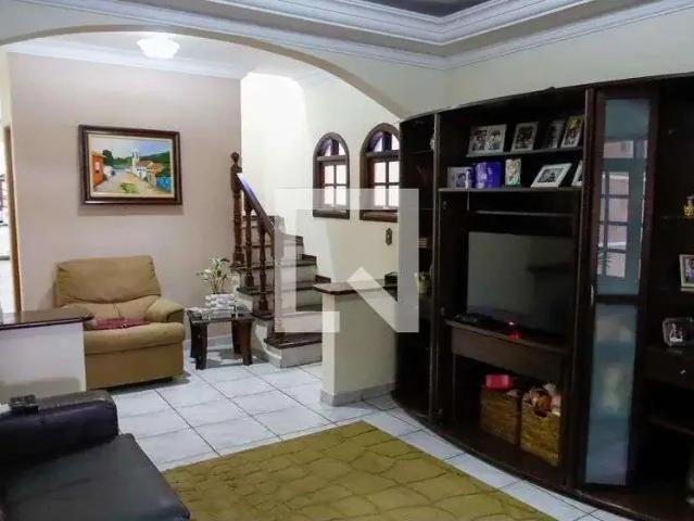 Casa / Sobrado para Venda em Osasco/SP Jardim das Flores 3 Quartos