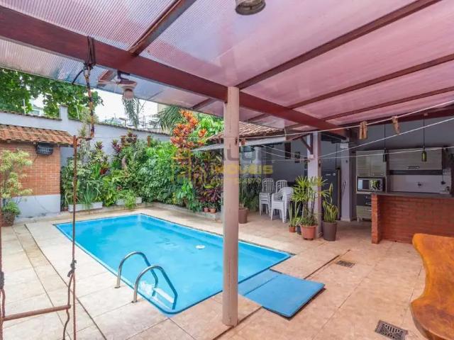 Casa / Sobrado para Venda em Osasco/SP Jardim das Flores 3 Quartos