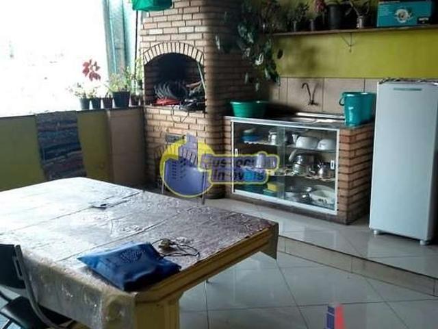 Casa / Sobrado para Venda em Osasco/SP Jardim Roberto 7 Quartos