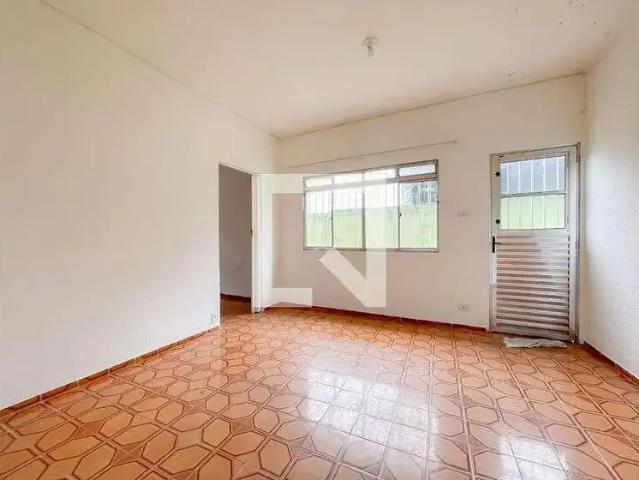 Casa / Sobrado para Venda em Osasco/SP Jardim Roberto 3 Quartos