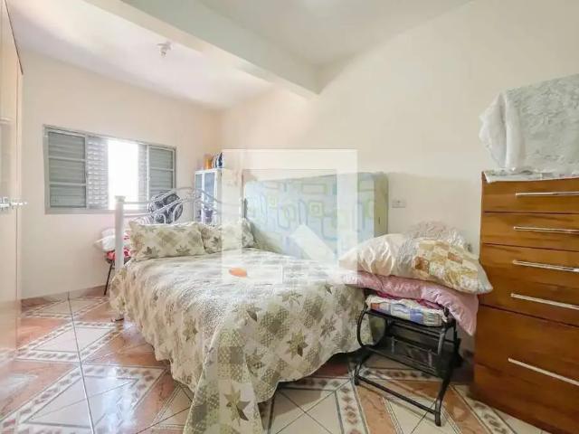 Casa / Sobrado para Venda em Osasco/SP Jardim Roberto 3 Quartos