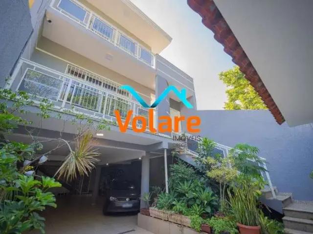 Casa / Sobrado para Venda em Osasco/SP Km 18 5 Quartos