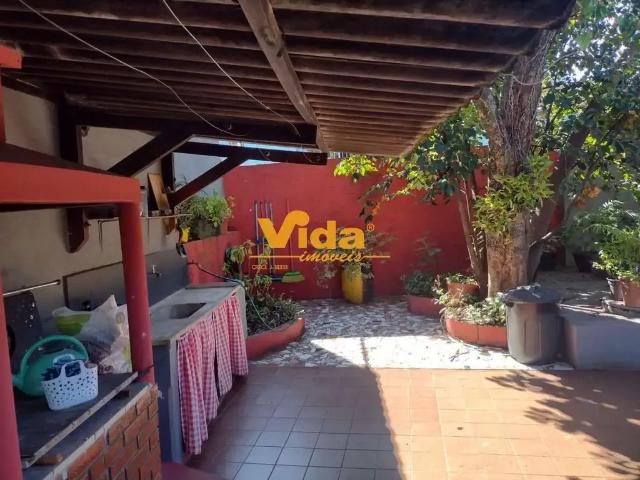 Casa / Sobrado para Venda em Osasco/SP Km 18 3 Quartos