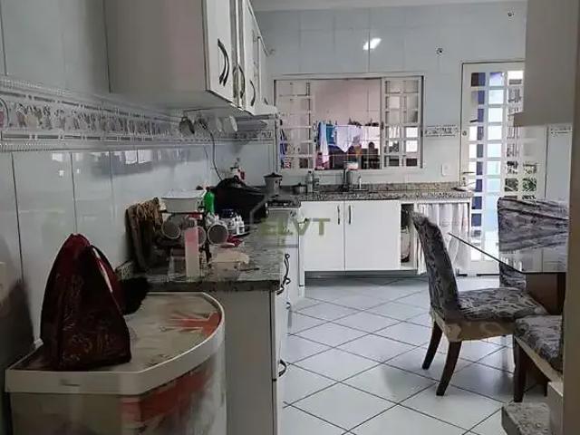 Casa / Sobrado para Venda em Osasco/SP Km 18 3 Quartos