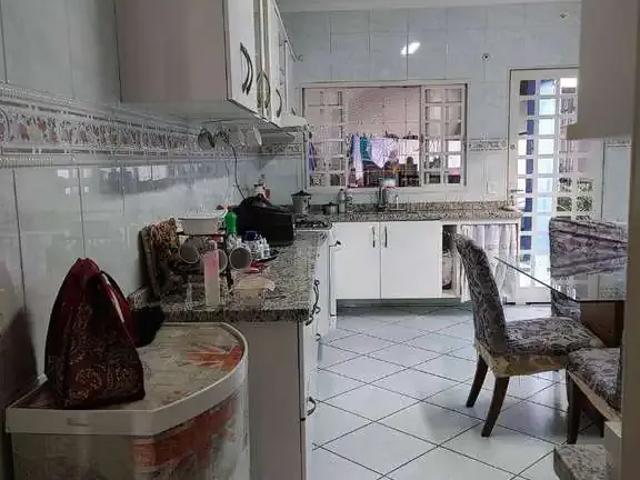 Casa / Sobrado para Venda em Osasco/SP Km 18 3 Quartos