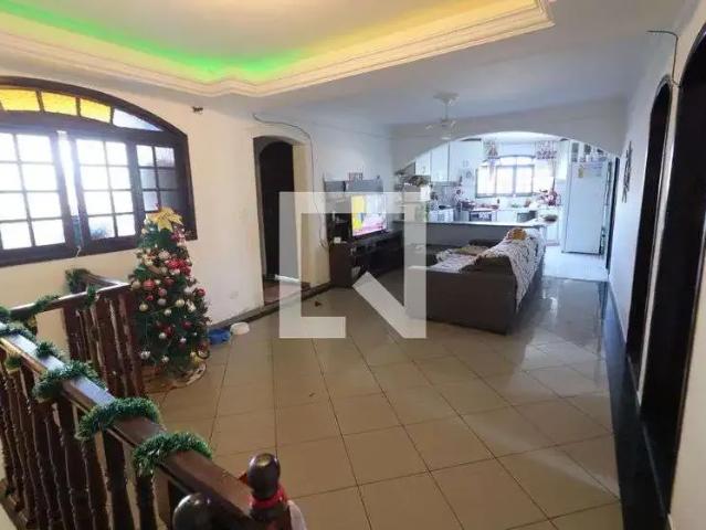 Casa / Sobrado para Venda em Osasco/SP Novo Osasco 5 Quartos