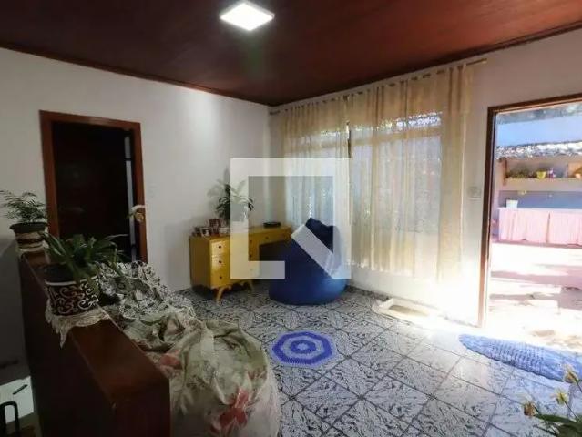 Casa / Sobrado para Venda em Osasco/SP Quitaúna 3 Quartos
