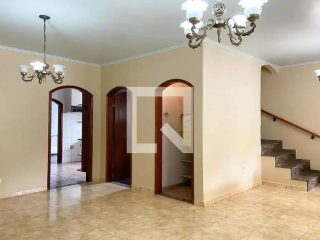 Casa / Sobrado para Venda em Osasco/SP Quitaúna 3 Quartos