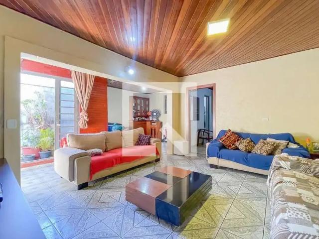 Casa / Sobrado para Venda em Osasco/SP Quitaúna 3 Quartos