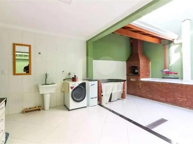 Casa / Sobrado para Venda em Osasco/SP Quitaúna 3 Quartos