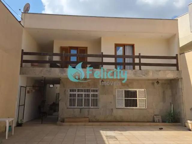 Casa / Sobrado para Venda em Osasco/SP Remédios 5 Quartos