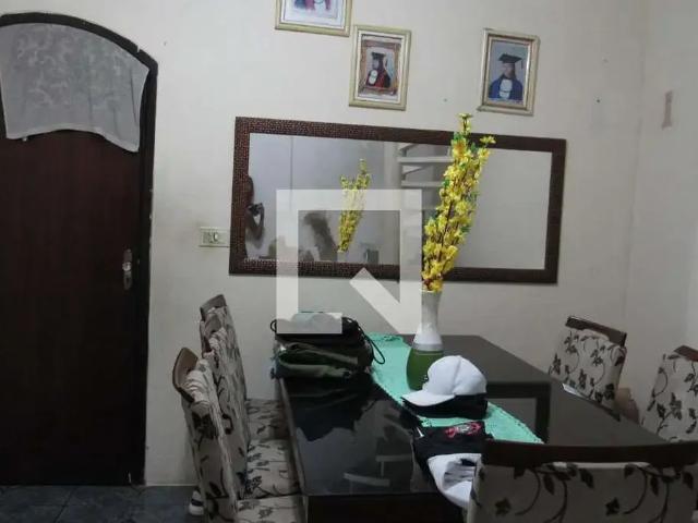 Casa / Sobrado para Venda em Osasco/SP São Pedro 3 Quartos