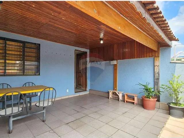Casa / Sobrado para Venda em Osasco/SP Santo Antônio 3 Quartos