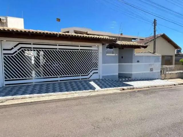 Casa / Sobrado para Venda em Osvaldo Cruz/SP Centro 3 Quartos